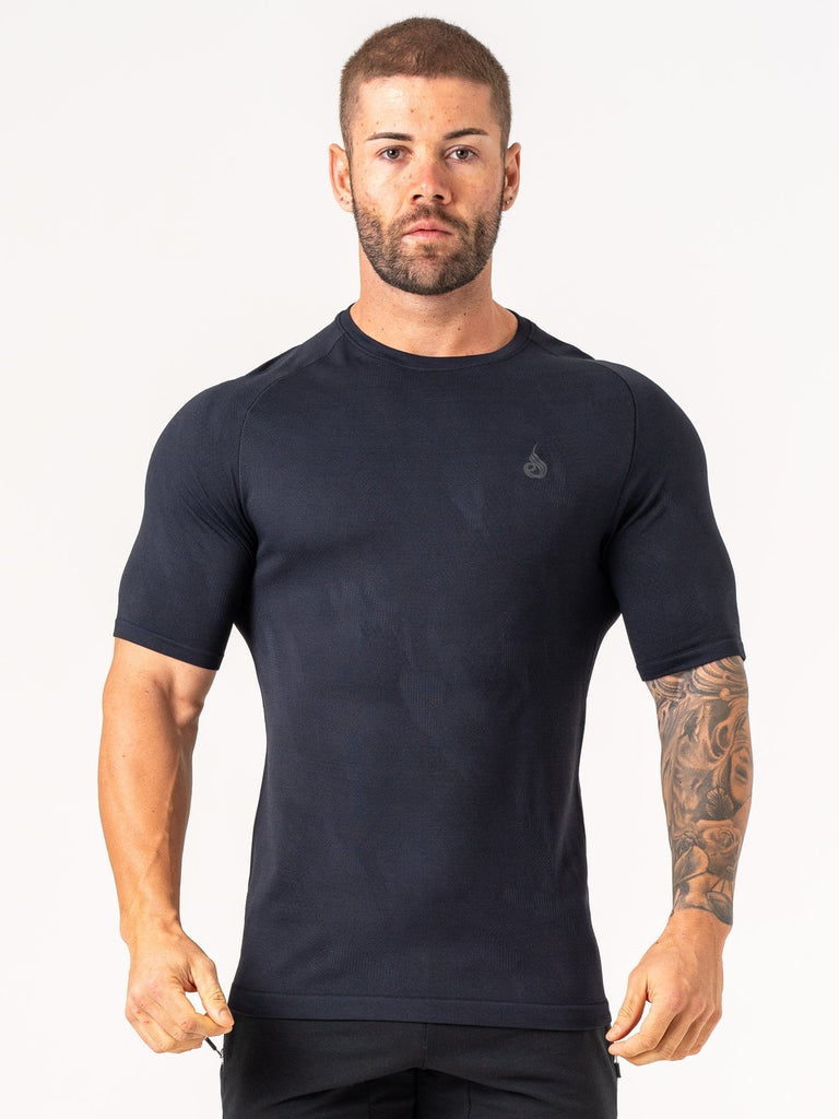 Aero Core Seamless T-Shirt - Black - Ryderwear